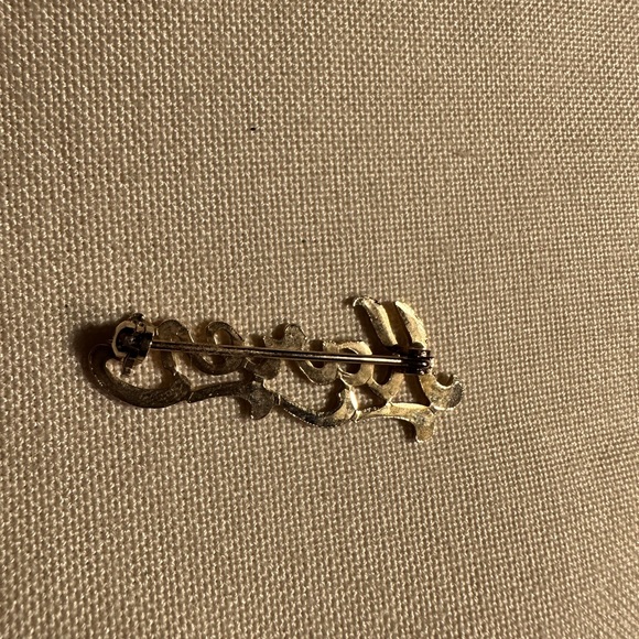 Source Unknown | Jewelry | Name Pin Cursive Karen In Gold Tone | Poshmark
